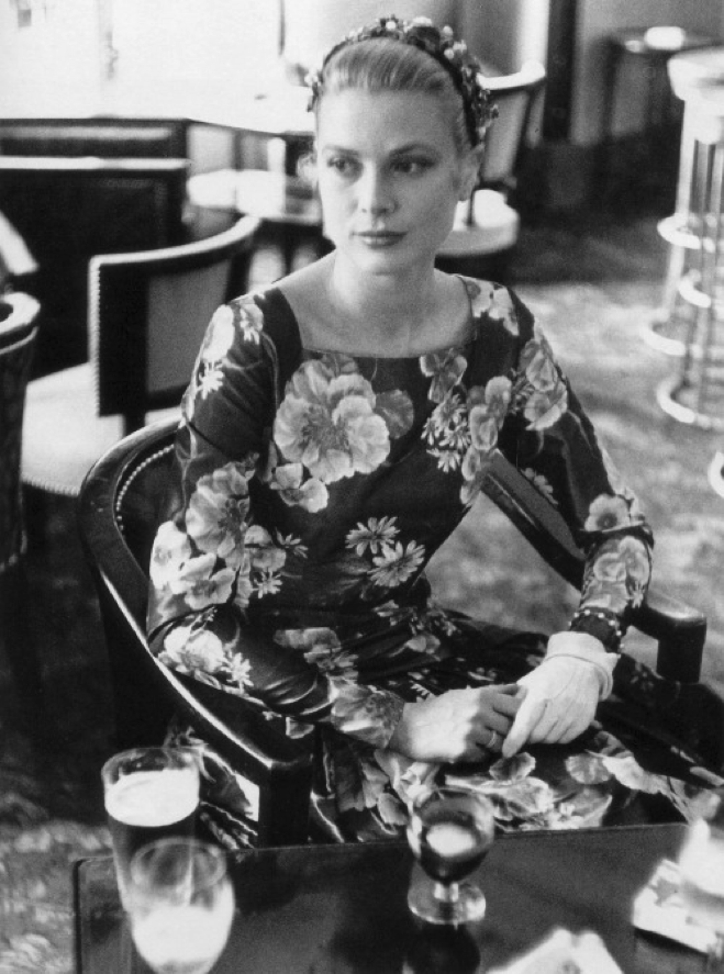 Grace – FROLIXIAN.COM